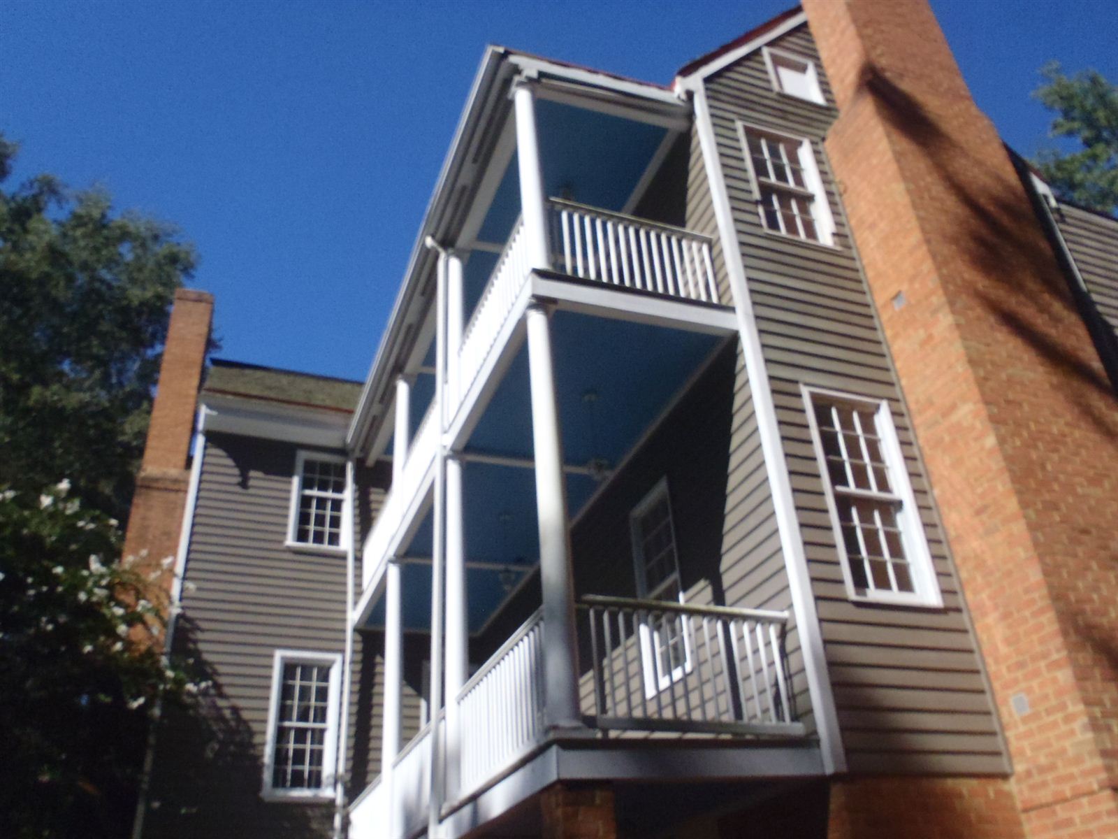 Locations Hub - Miles House