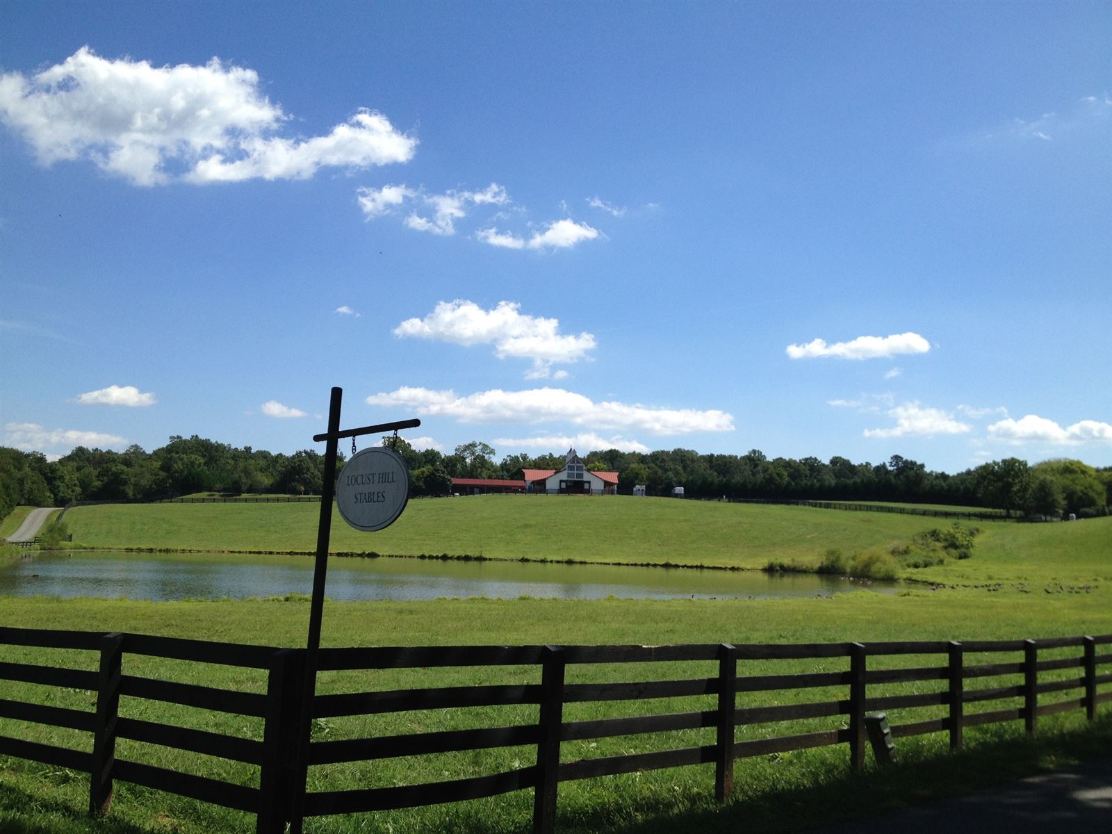 Locations Hub - Locust Hill Farm