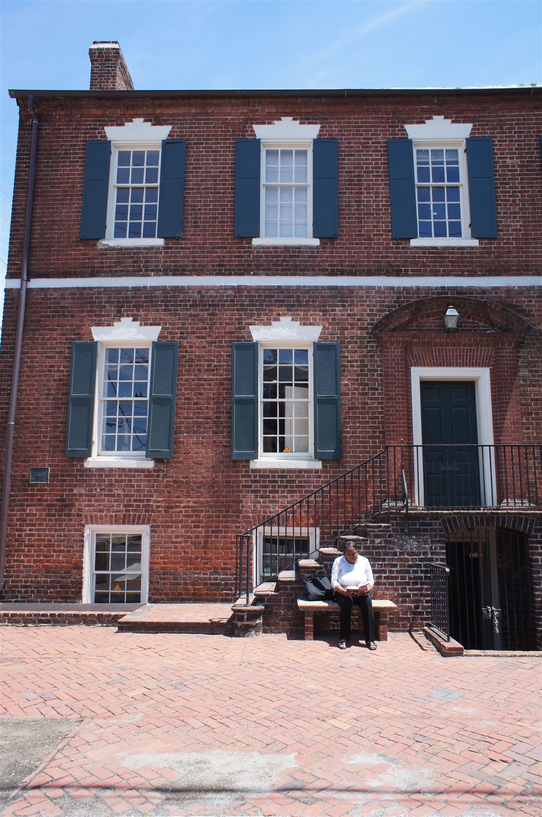 Locations Hub - Crozet House