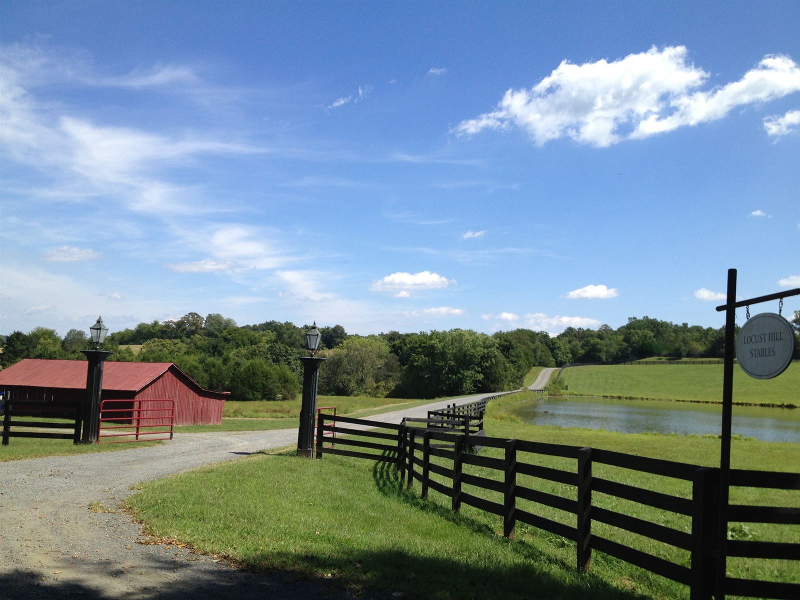Locations Hub - Locust Hill Farm
