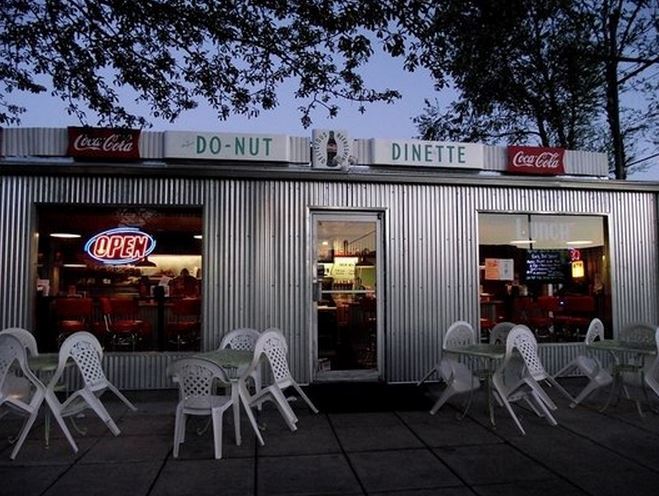 Locations Hub - Do-Nut Dinette