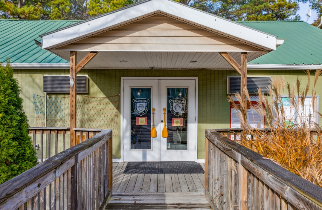 Locations Hub - Camp Cardinal RV Resort